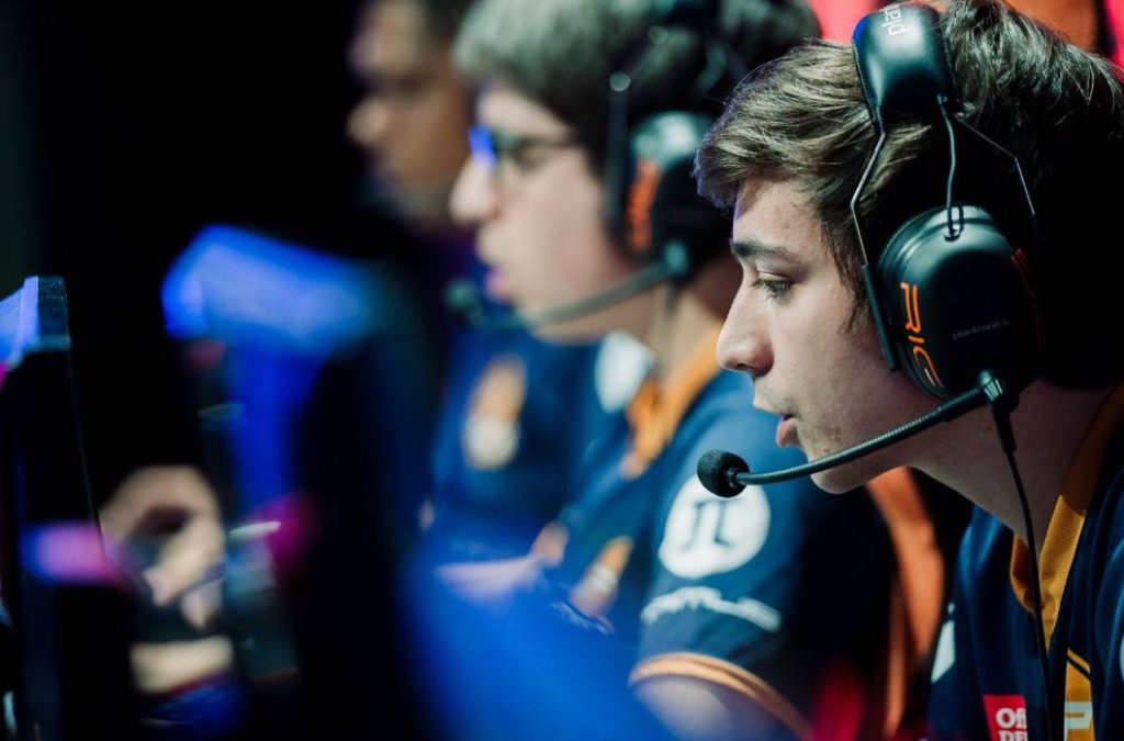 Comienza la Liga Latinoamericana de League Of Legends (LLA) con más de ...