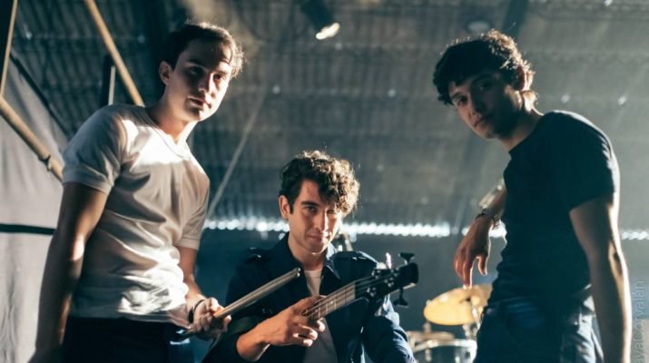 Movistar Presenta Primeras Imágenes De La Serie “los Prisioneros