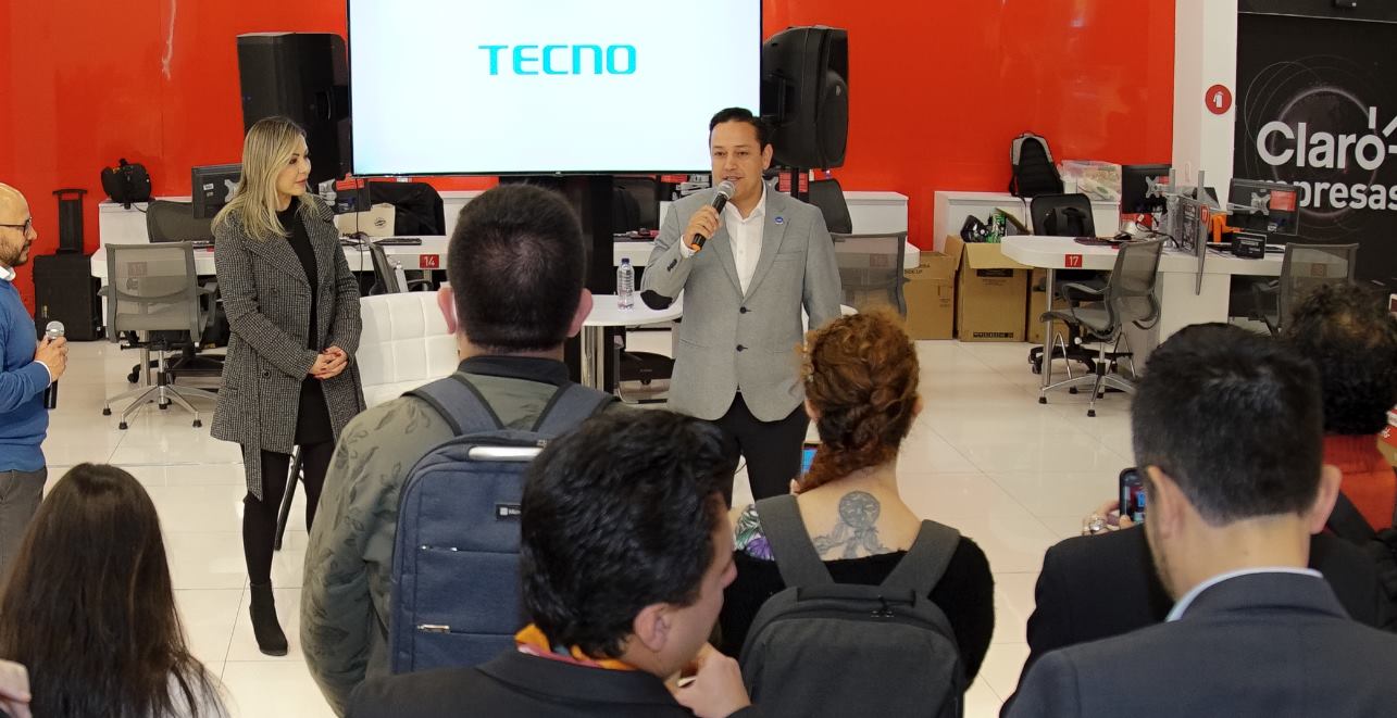 La innovadora marca de smartphones TECNO llega a Claro en Colombia ...