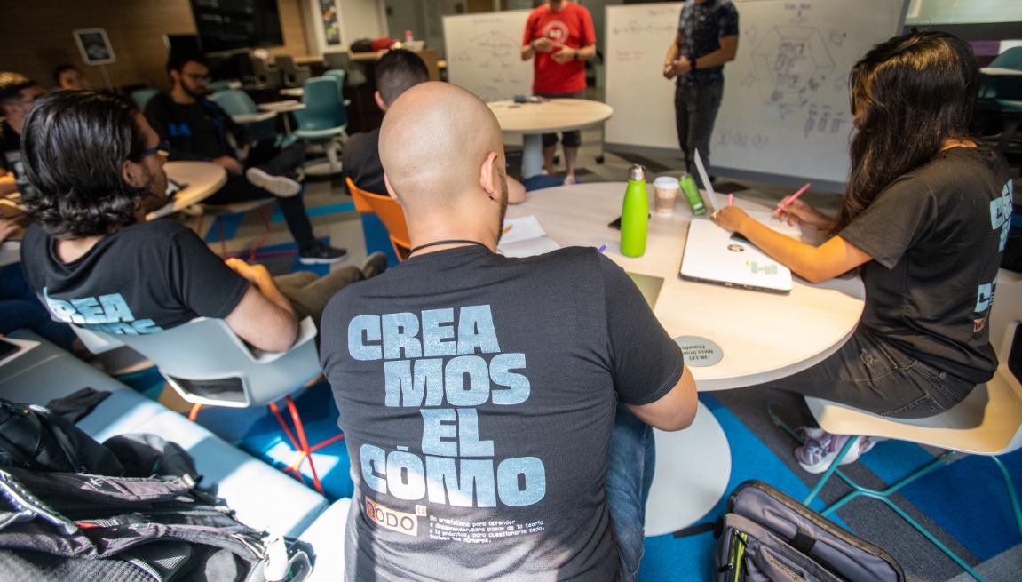 Microsoft y EAFIT habilitan un ecosistema para potenciar y democratizar ...